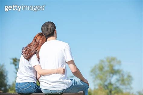 커플 인간관계 데이트 감성 이성커플 커플 한국인 동양인 인종 로맨스 컨셉 이성커플 로맨틱 Jv11192615 게티이미지뱅크