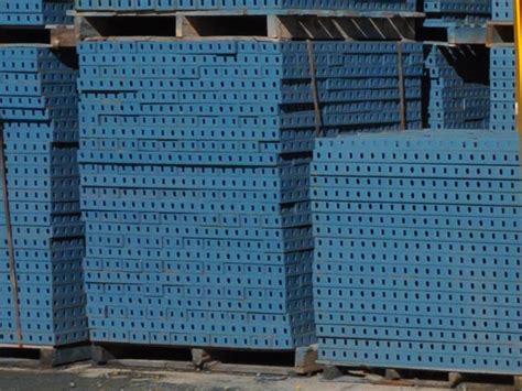 قالب بتن انواع، ویژگی‌ها، قطعات و نحوه قیمت‌گذاری قالب‌ها تسکو