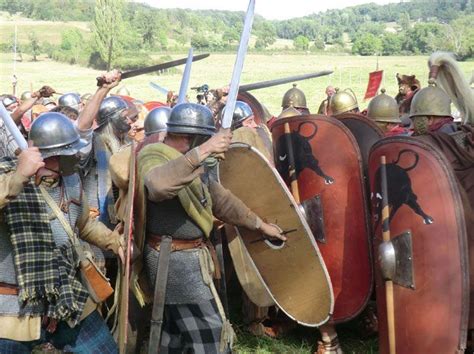 Pin By Elliott Smith On Rome Ancient Warfare Roman Armor Celtic