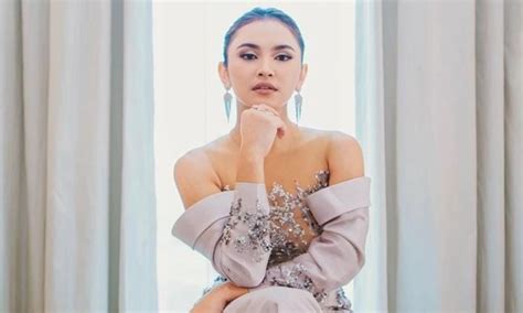 Profil Dan Biodata Mahalini Penyanyi Viral Tiktok Yan Vrogue Co