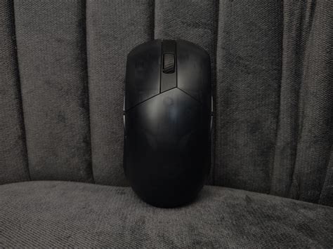 Asus Rog Pugio Ii Ambidextrous Lightweight Wireless Gaming Mouse Pak