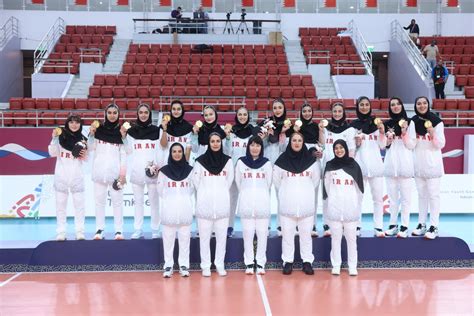 이란 여자배구 아시아유스게임 제패이도희 감독 ＂선수들에게 고맙다＂