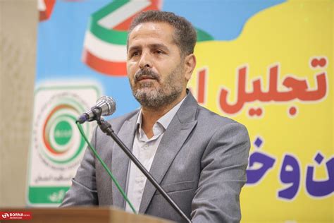 آیین تجلیل از نام آوران و خادمین هیات اسکیت استان مرکزی