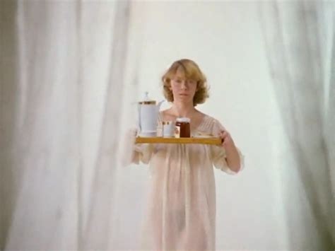 Голая Ютта Хоффманн в Das Versteck