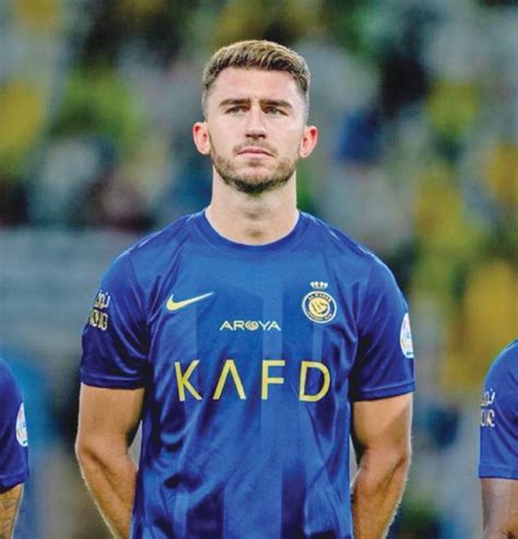 جريدة الرياض لابورت ينتقد انتقاله لروشن