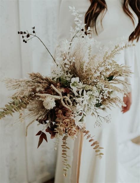 Dried Flower Arrangements For Weddings