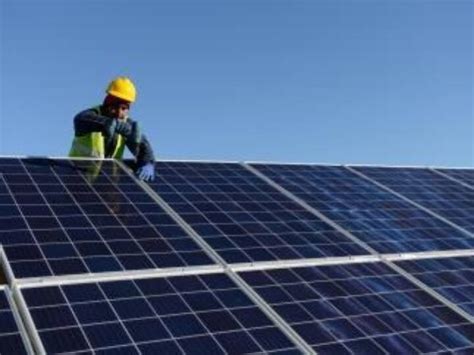 Punjab Government Will Install Solar Panels In All Government Buildings