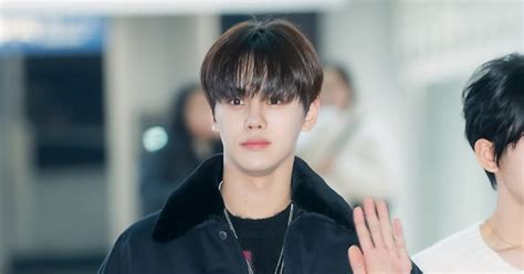 [포토] 제로베이스원 김규빈 부잣집 도련님 같은 느낌