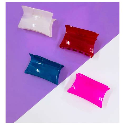 Casual Rectangle Claws Vira Jewels