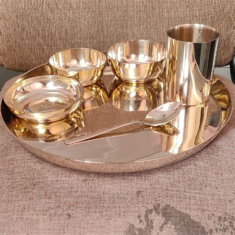 Glossy Brass Dinner Set No Of Piece 6 At Rs 1200set In Ahmedabad