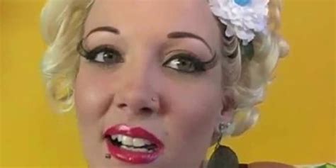 Compare Black And White Men