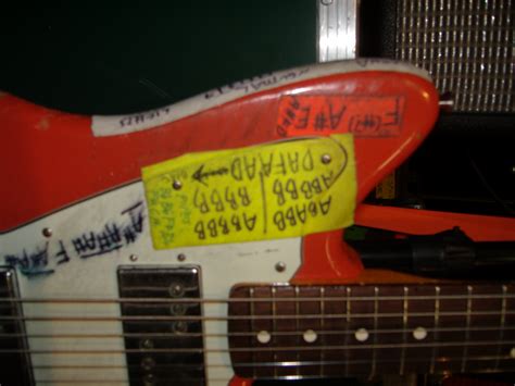 Sonic Youth Gear Guide Fender Jazzmaster Coral