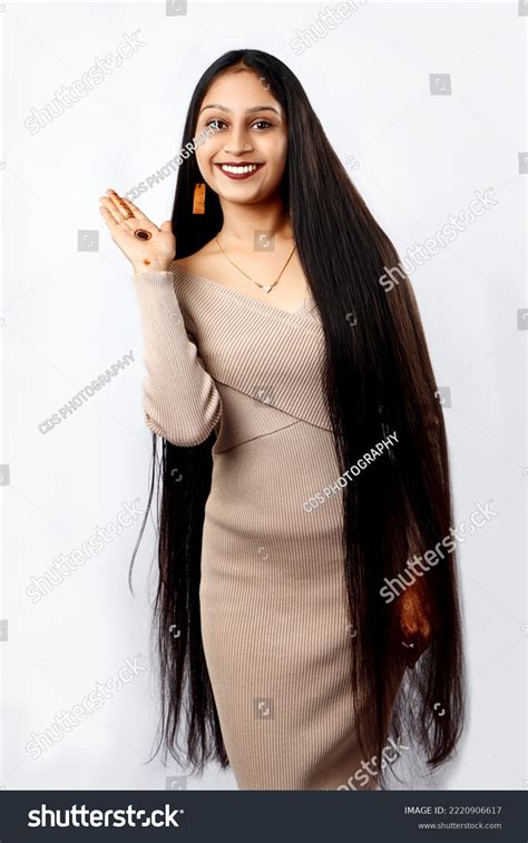 Very Long Hair Indian Women Pictures