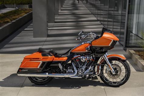 Gallery Harley Davidson® Fltrxse Cvo™ Road Glide® 2022 2022 Cvo