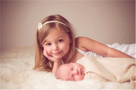 Download The Bond Between Sisters Is Unbreakable Picture