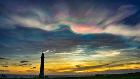 Colorful Iridescent Clouds Spotted Over Northern England Fox Weather