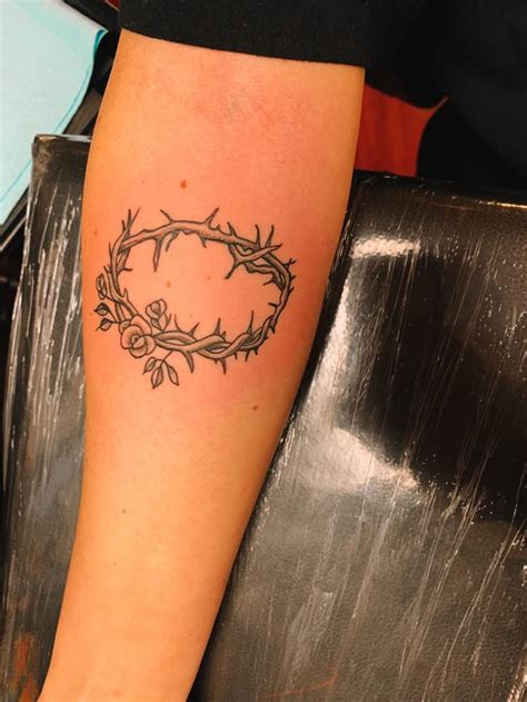 Crown Of Thorns Tattoo Tattoos Heart Tattoo Thorn Tattoo