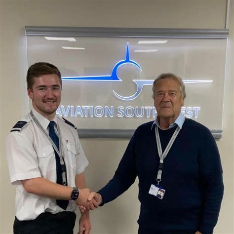 Ciaran Henderson On Linkedin Aviation Pilot Ppl Flightinstructor