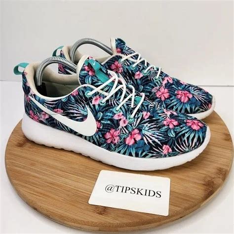 Floral Roshe Run Men