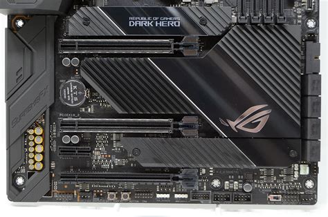 ASUS ROG Crosshair VIII Dark Hero Review - Board Layout | TechPowerUp