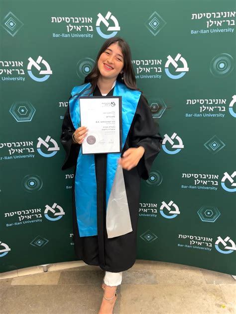 Safa Krayem On Linkedin Graduation 20 Comments