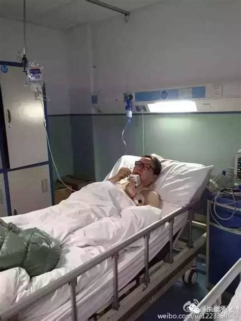 著名学者秦晖在清华校内遭遇车祸受伤 图