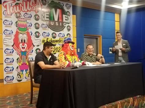 Firma Cupy El Payaso Con Remex Music