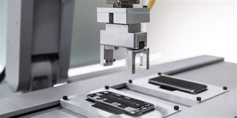 Apples Iphone Robot Liam Update Business Insider