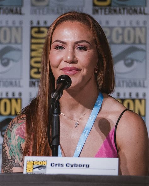 Cris Cyborg Wikipedie