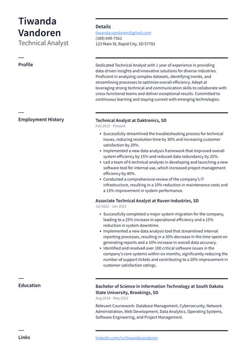 Top 12 Technical Analyst Skills To Put On Your Resume