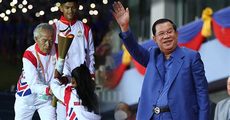 សម្ដេច តេជោ ហ៊ុន សែន សាទរ ចំពោះ ព្រឹត្តិការណ៍ កីឡា ជាតិ លើក ទី ៣ រៀប ចំ បាន ល្អ Sabay News