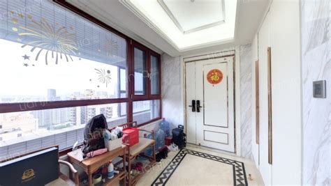 楼龄新，南北对流大4房，户型方正实用，精装修保养好广州越秀杨箕富力东山新天地二手房广州链家