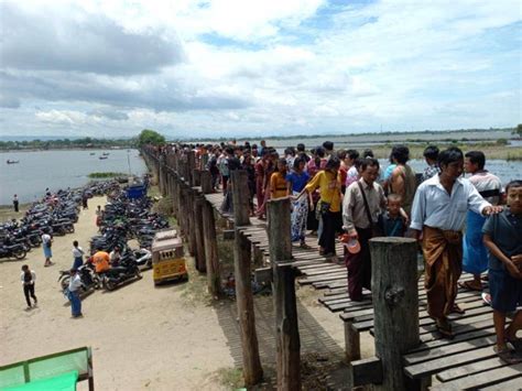 ဝါဆိုလပြည့်နေ့ ဓမ္မစကြာအခါတော်နေ့ တွင် တိုင်းဒေသကြီးနှင့် ပြည်နယ် အသီးသီးရှိ ဘုရား၊ စေတီပုထိုးမ