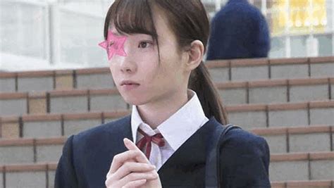 Pcolle 【再販】【電車チカン】★こんな儚げな美少女があり得ないほど潮を漏らしまくる衝撃映像★幼いのに超美乳 ※販売停止商品の奇跡の再販 Yuzu116 Mp4