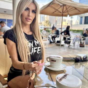 Autumn Doll Autumndoll Xo Onlyfans Get Photos Videos