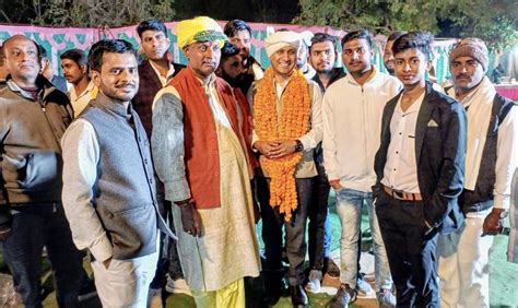 Anand Mishra সাহসী আৰক্ষী বিষয়া আনন্দ মিশ্ৰক মনত আছে নে কিন্তু এতিয়া কিহত ব্যস্ত আনন্দ মিশ্ৰ