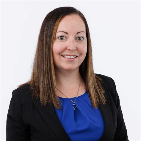 Ariane Plourde Courtière En Immobilier