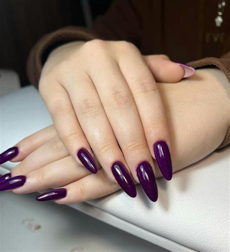12 Winter 2025 Nail Polish Color Trends To Swoon Over