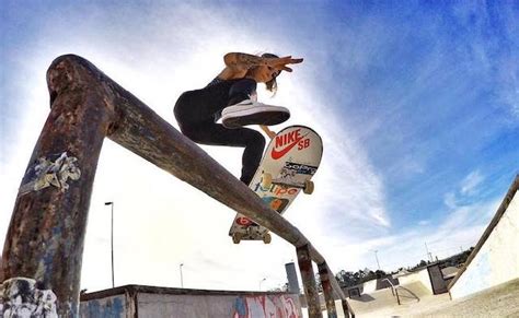 Leticia Bufoni Best Of 2017 Beachbrother Magazine