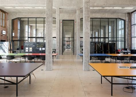 Archiproba Renovates 1920s Telecommunication Building In Moscow