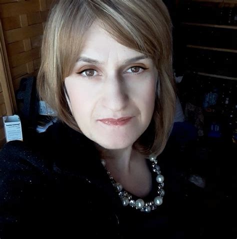 ნათია ნინო გვარმიანი