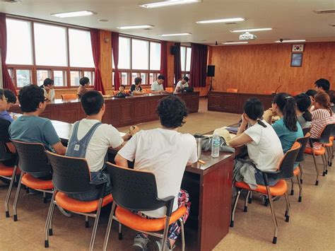 청년농부작업장 온 갈무리 둘 1 가장 기억에 남는 ㅇㅇ 저는 키워드를 골랐어요 지역성이란 키워드에요 여기 오기 전에는 글을 통해서 생각만 잔뜩 하고 있었는데