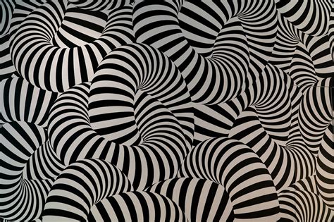 how to build a postgresql database to store tweets by euge inzaugarat towards data science