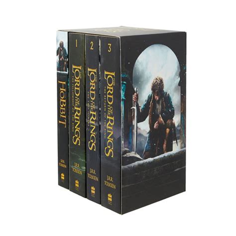 خرید و قیمت رمان 4 جلدی ارباب حلقه ها و هابیت به زبان انگلیسی کتابیشو