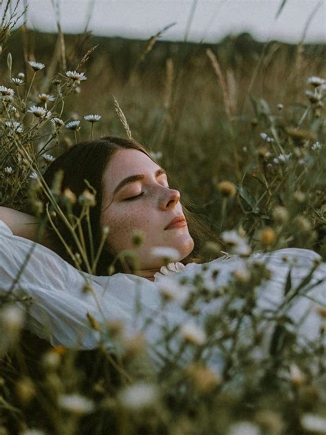 700000 Foto Cewekcinacantikbugil Terbaik · Unduh Gratis 100