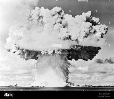 Atomic Bomb Mushroom Cloud Kartsalo