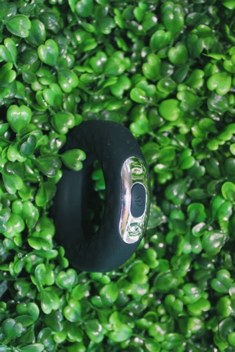 Flex Sex On The Table