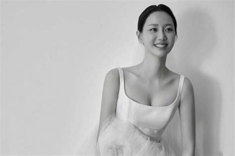 19금 작품으로 연기력 증명 극장가 접수한 여배우