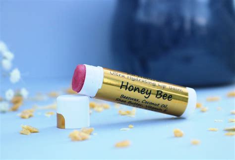 Bath And Beauty Cosmetics Lips Lip Color Tinted Honey Bee Lip