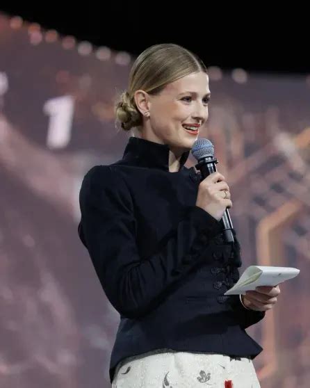 Софья и Константин Эрнст приняли участие в ПМЭФ 2025